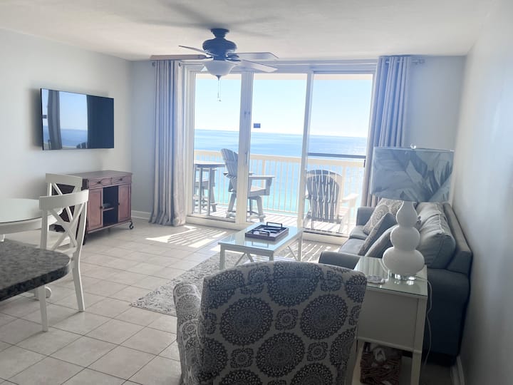 Beachfront Resort-amazing View-3 Pools/tiki Bar - Destin, FL