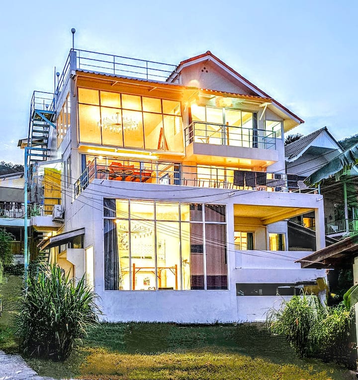 Beach Front, Kitchen, Prime Location - Phuket