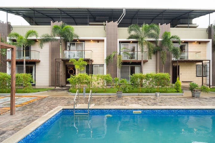 2 Bhk Villa | Shared Pool | Khandala Hills - Lonavla