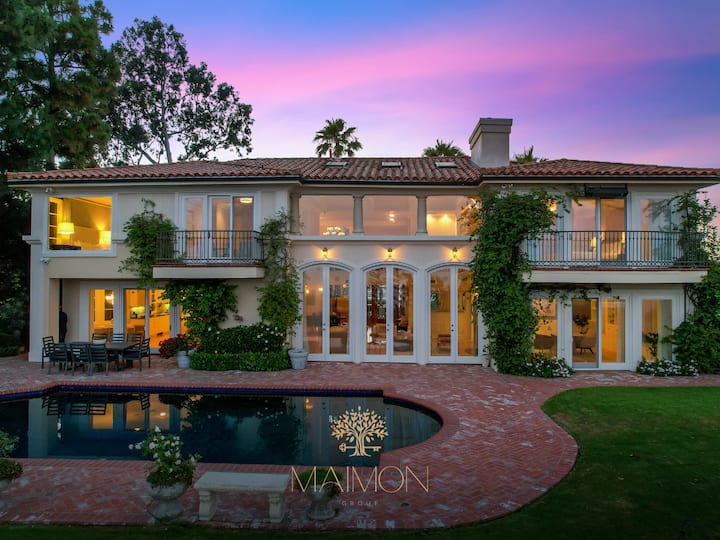 Luxurious 6br Italian Villa W/ Stunning Views - Los Angeles, CA