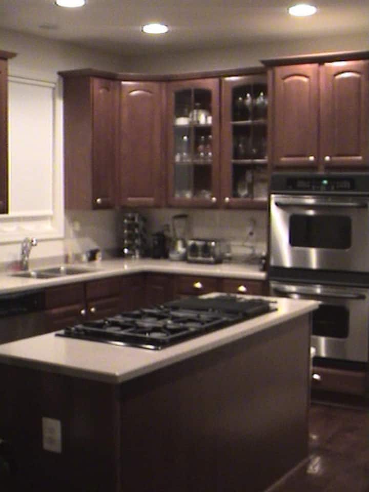 Large Lux Home Near Outlets Mgm Natl Harbor-dc-va - Waldorf, MD