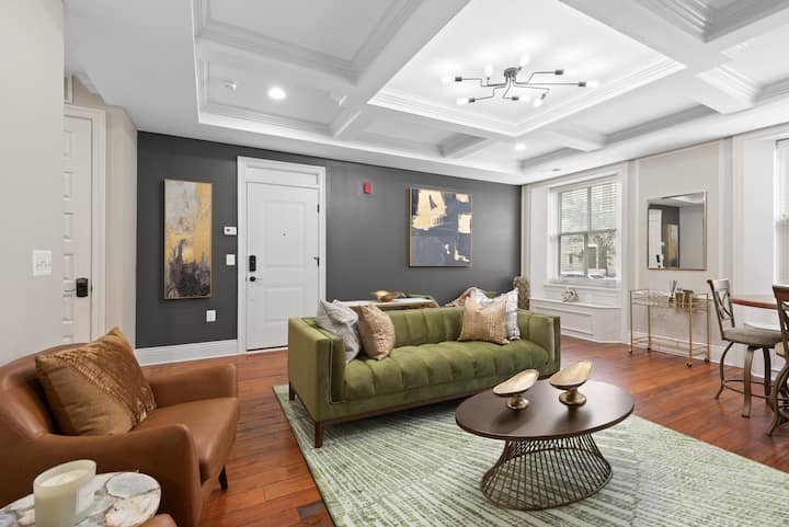 Elegant Apt In Historic Building - Baltimore, MD