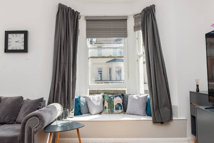 Sunrise Central - Bexhill-on-Sea