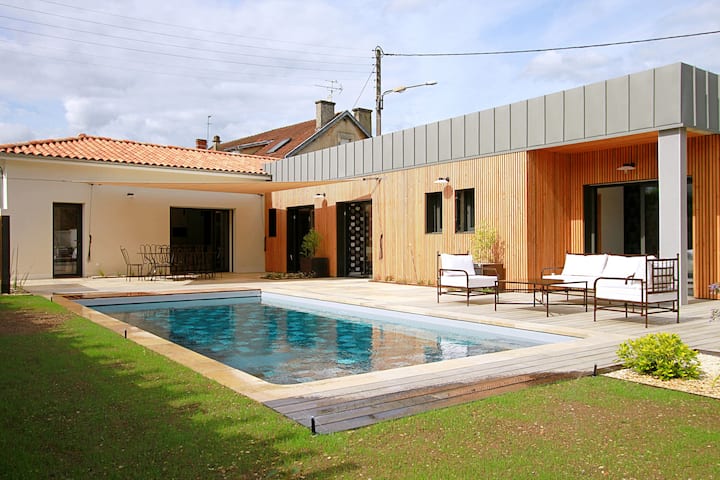 Le "Clos Des Izards" Avec Piscine Chauffée - Périgueux