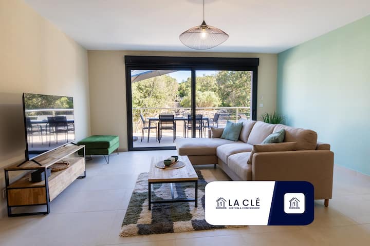 La Clé : T3, Terrasse, Clim, Parking à Bonifacio - Figari