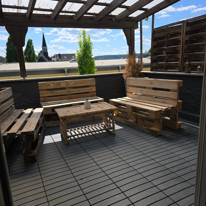 Modern Apartment With Balcony & Bathtub - Unkel