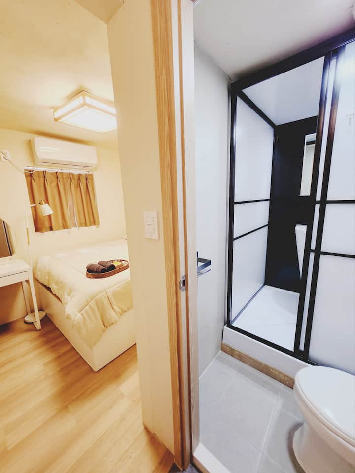 Zen Seoul Stay #404호(방2개+화장실, 최대 4인실) - Seoul