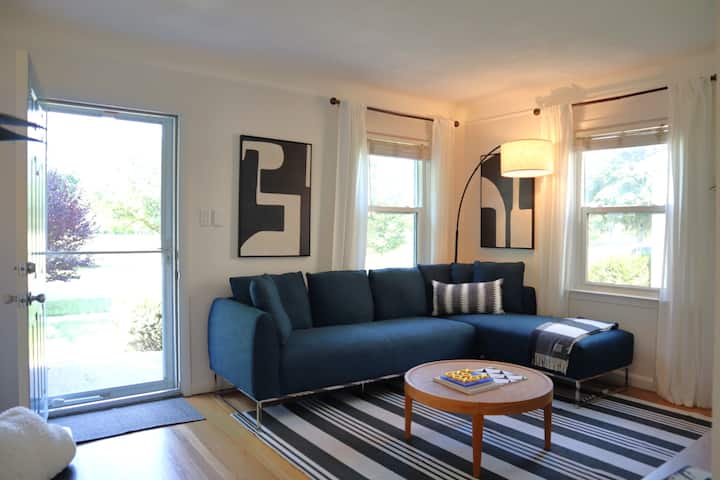 Charming 3br Bungalow - Park Facing - Ferndale, MI