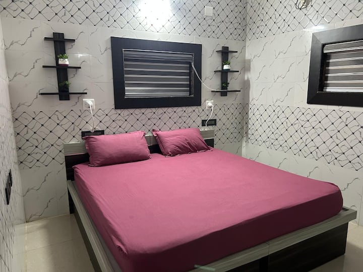 Rumi Homestays-entire 1bhk Apt.-ground Floor-103 - Bhubaneswar