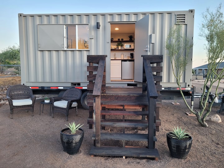 Luxe Container Home On Hobby Farm/hot Tub - Phoenix, AZ