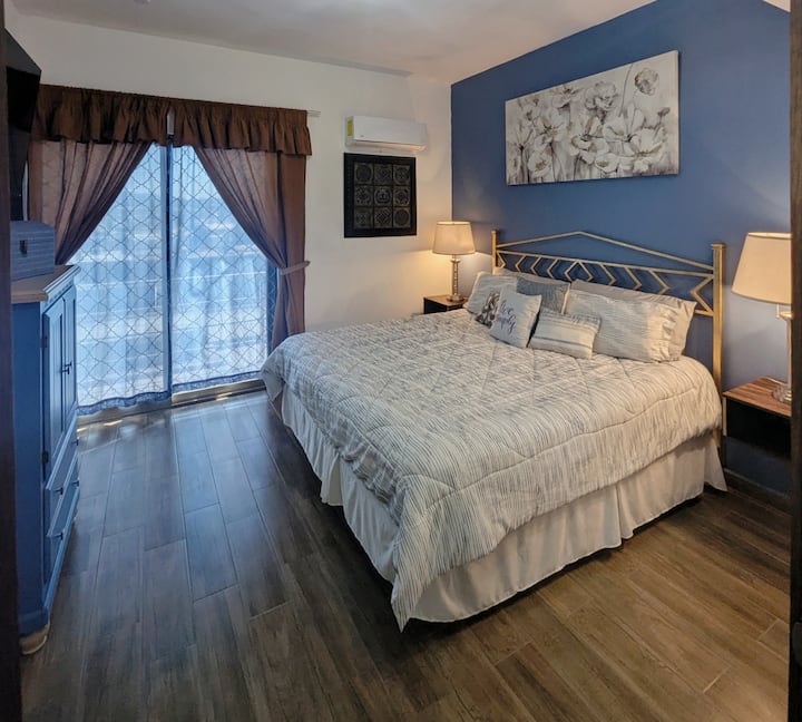 Moderna, Cómoda Y Elegante Residencia. - Chihuahua