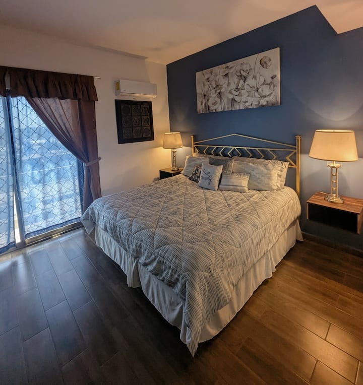 Moderna, Cómoda Y Elegante Residencia. - Chihuahua