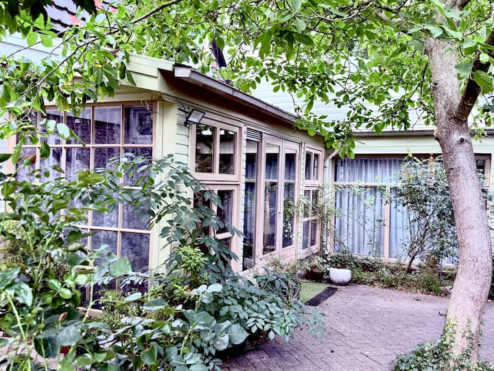 Gehele Huis Voor 6 Mensen Met Geheime Bostuin - Tilbourg