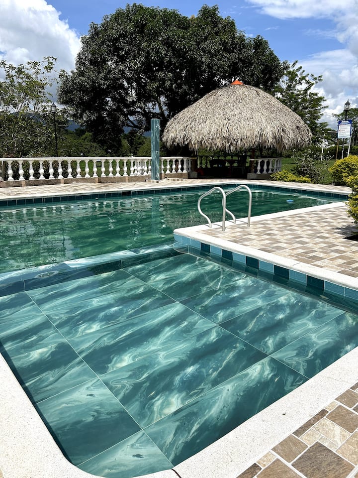 The Gem Of Quindio Sleeps6/ 2b/3ba A/c & Wifi - Quindío
