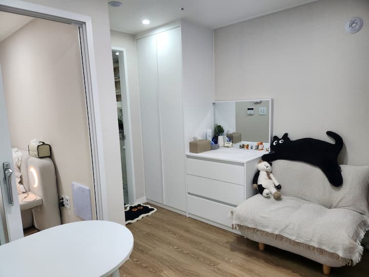 신림역2분 신축 풀옵션 레지던스 하나스테이(701) - Seoul