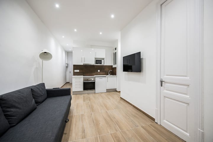 3 Bedroom Apartment N The Cent - Barcelona