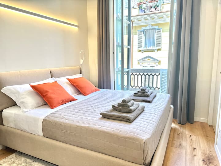 Savoy Luxury Apartment - Turin