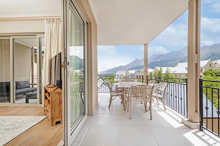 Mountain View Luxury 2 Bedroom Villa - 프랑슈후크