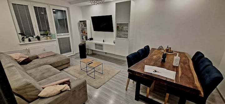 Spacious Family Apartment In Kramare Area - Bratislava