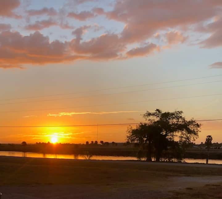 Caloosa 
Studio - Lake Okeechobee, FL