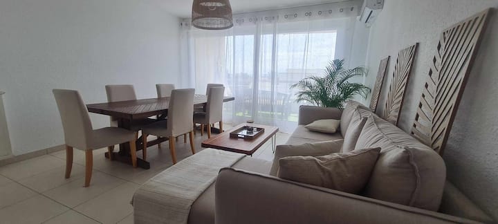 Appartement Lumineux Bord De Mer - Cap Estérel