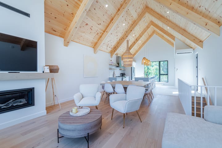 Sofa Villas - Outdoor Chalet At Mont Ste-anne - 보쁘헤