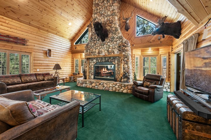 New Spa Fireplace Bar Deck Bbq Games Firepit - Snow Summit Ski Resort, CA