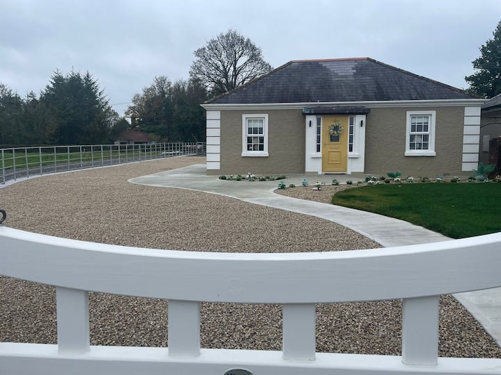 Ros Cottage - Roscommon, Ireland