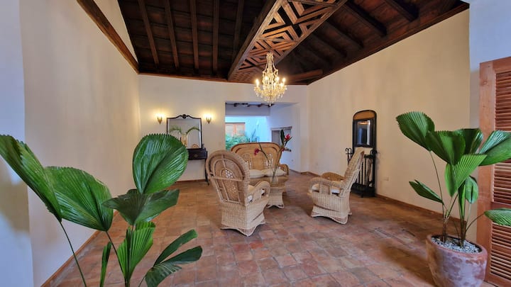 Charming And Chill Independent House In  Downtown! - Cuba