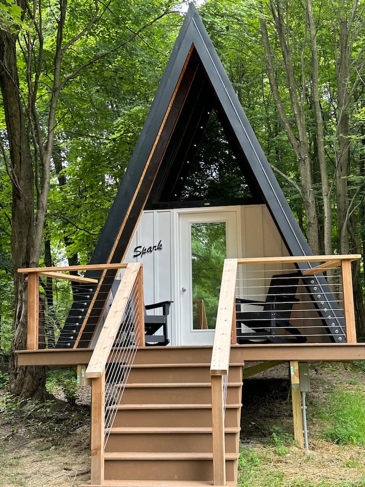 Bristol Hills A-frame | Luxe Glamping Retreat - Canandaigua, NY