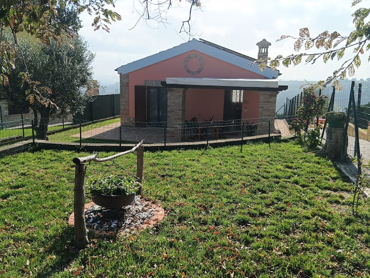 Appartamento Oltre La Siepe; Spazioso Alloggio - Recanati