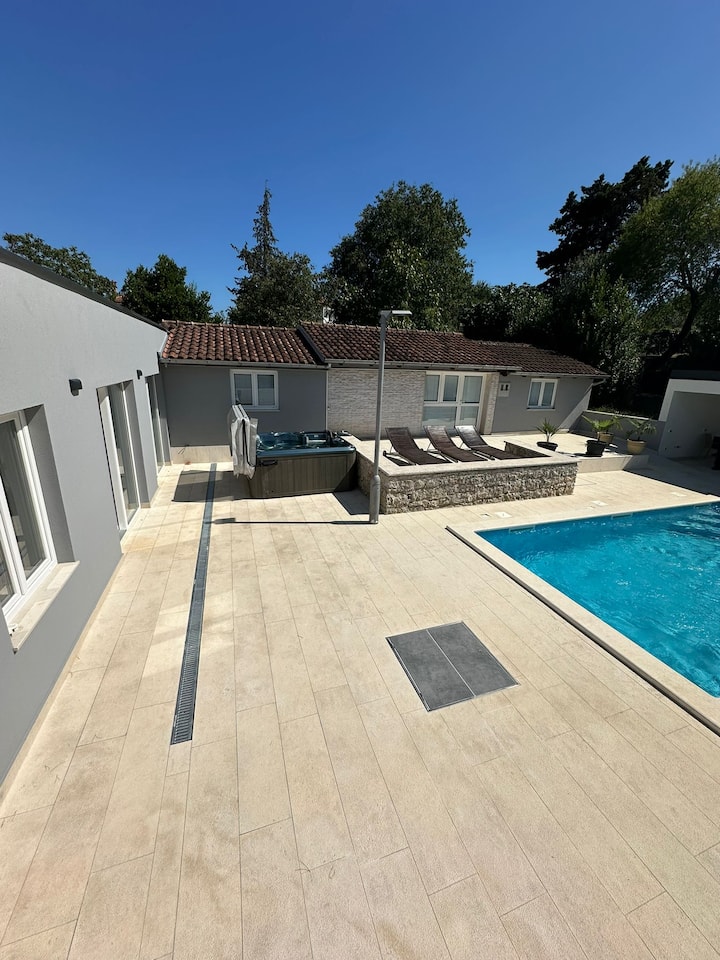 Residence Monte Magno - Pula