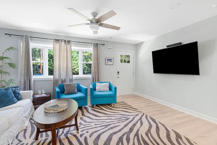 The Blue Roost Raleigh, 3/1 Home By Dtr & Wakemed - Raleigh, NC