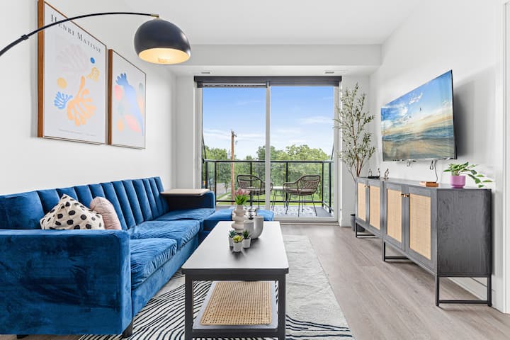 1bed1bath W/ Balcony Retreat In Vibrant Kingfield - Marais poitevin