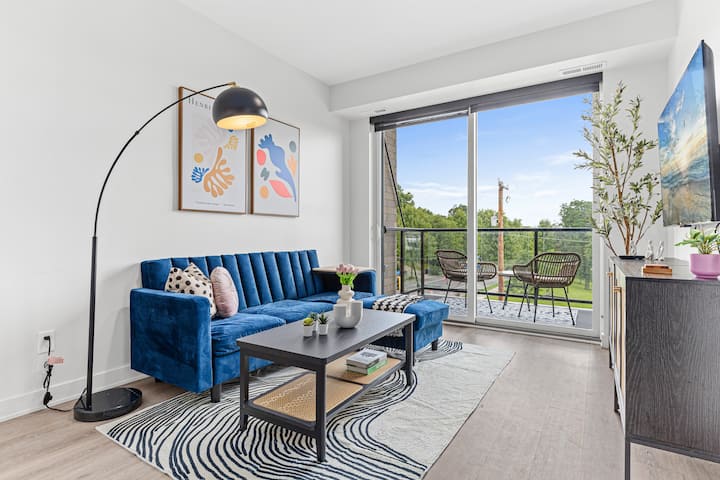 1bed 1bath W/ Balcony Retreat In Vibrant Kingfield - Minneapolis, MN