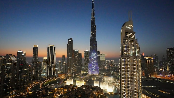 Elite Burj Khalifa Fountain 4 Br Flat - 