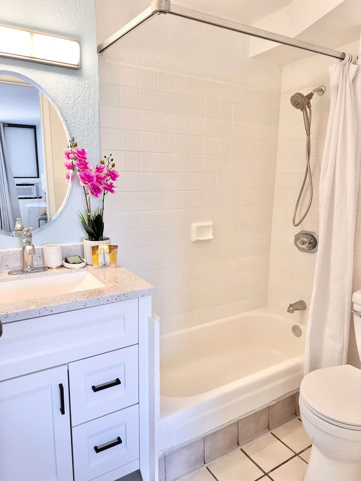 Sky Studio Incredible Views And 2 Beds Waikiki - Honolulu, HI