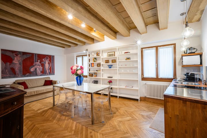 Paruta Corte Nascosta Apartment - Venice