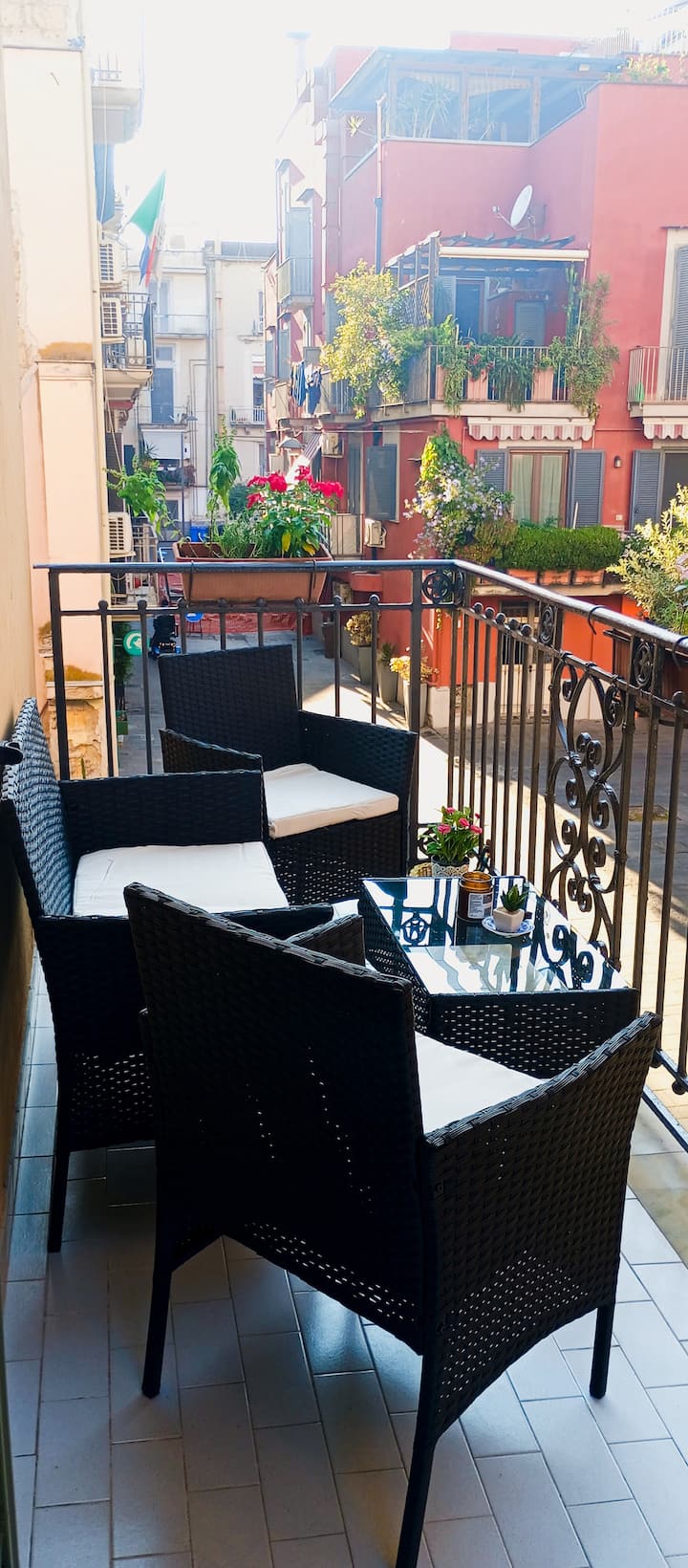 Three Free Trees Home - Pozzuoli