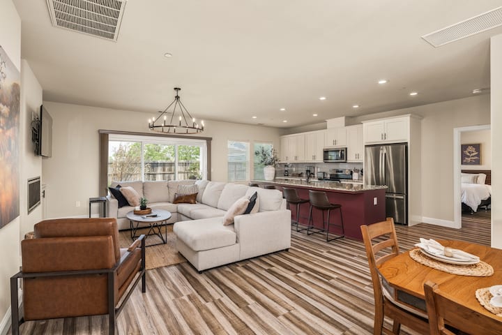 The Gold Rush Getaway 
10-min Stroll To Main St! - Murphys, CA