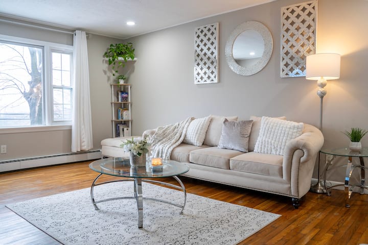 2 Br Apt. -Downtown White Plains With Parking - Scarsdale, NY