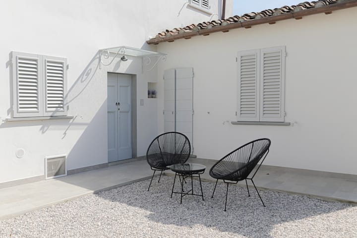 Camelia, Appartamento In Villa Relax Con Vista - Sesto Fiorentino