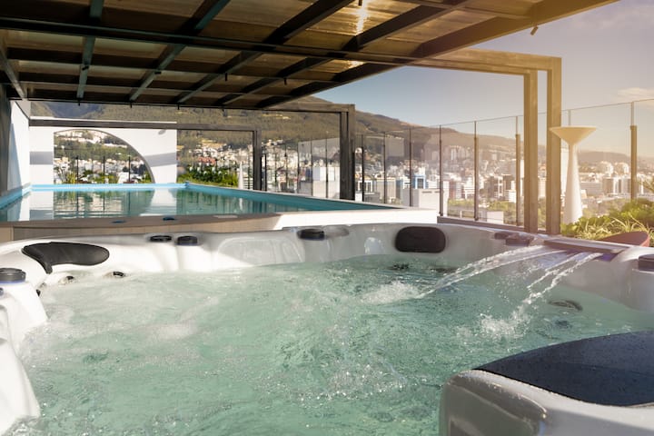 Moderno Estudio En La Carolina, Perfecta Ubicación - Quito