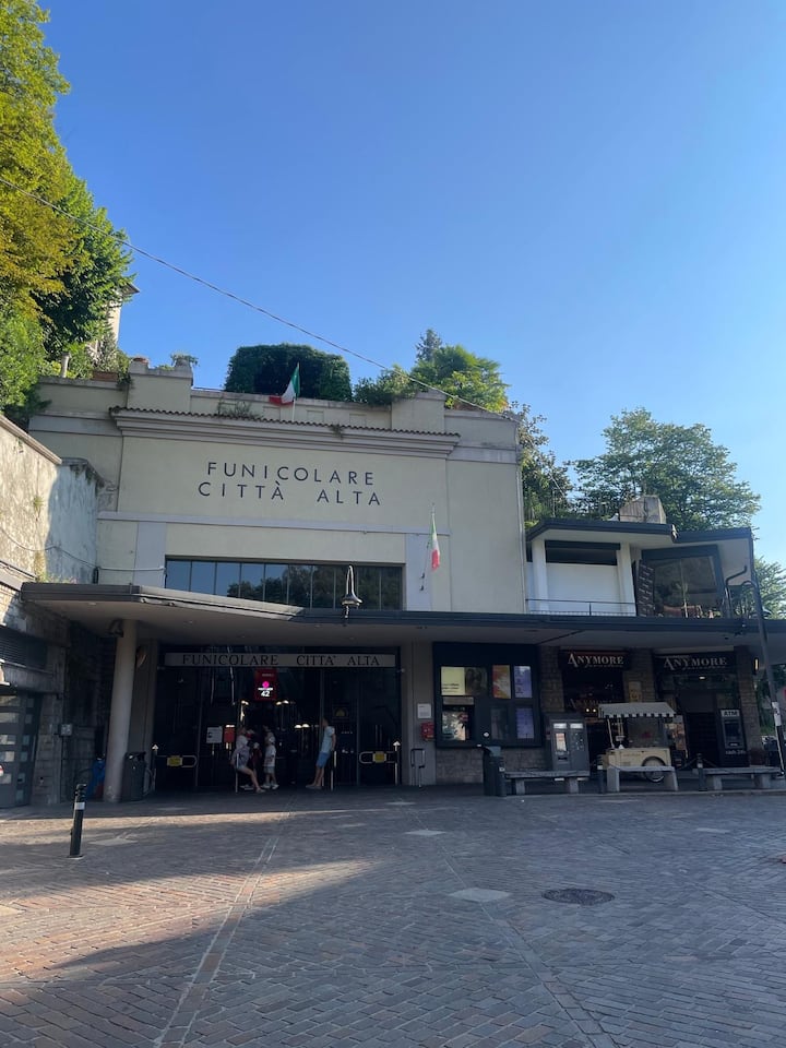 Funicolare Suite, Appartamento Moderno In Centro - Bergamo