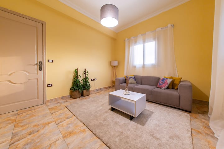 2 A/c Bdr Egyptian Style With Terrace & Balcony - Cairo