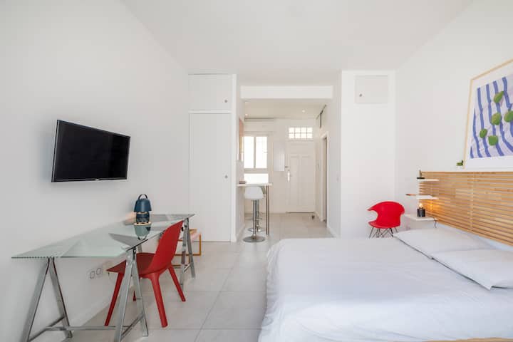 Beau Studio Le Grand Palais 100m Des Plages - Juan-les-Pins
