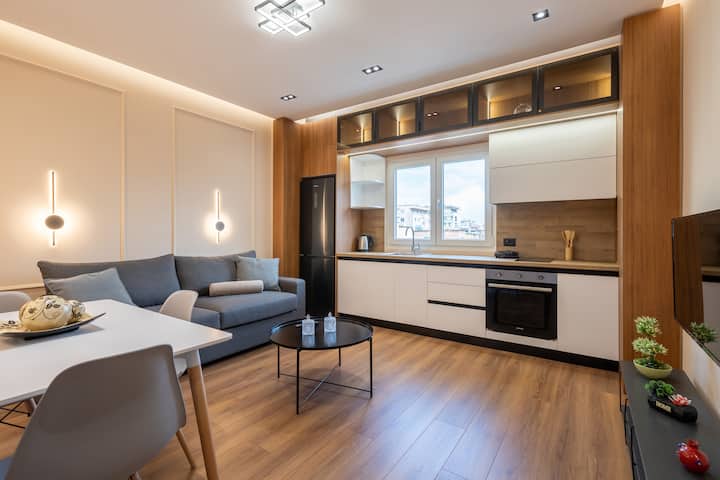 Modern Baazar Apartment, 1+1, Near City Center - Tirana