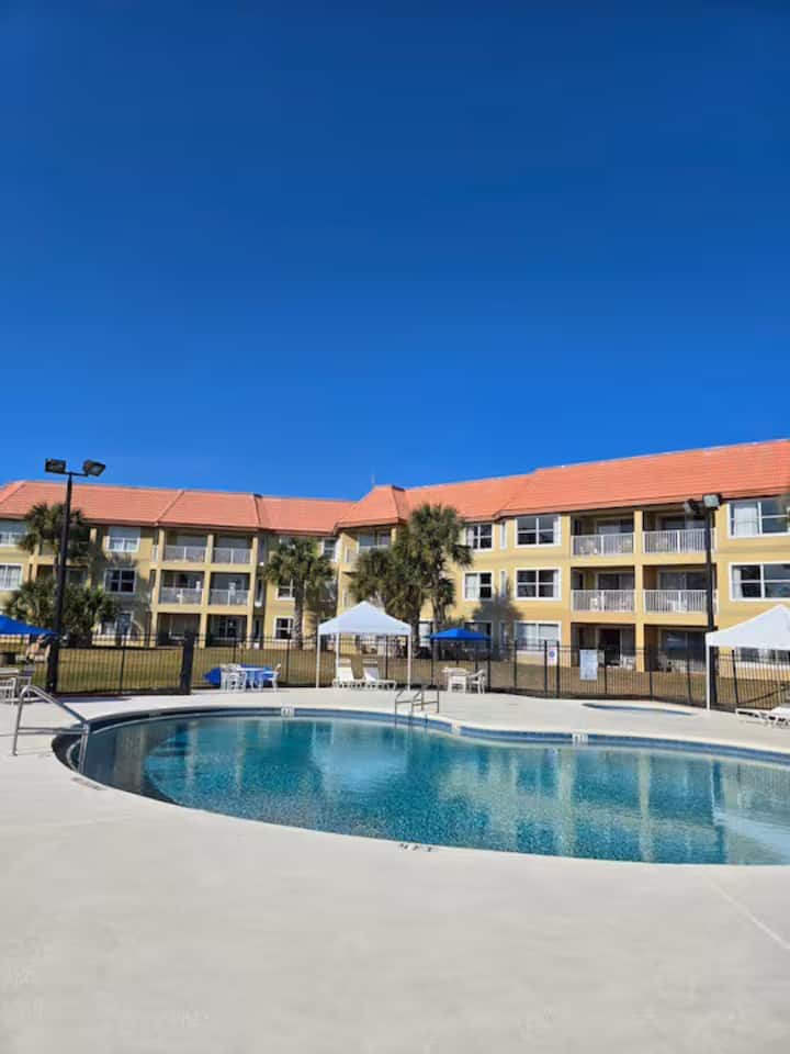 2 Bedrooms 2 Baths Near Disney Universal Seaworld - Orlando, FL