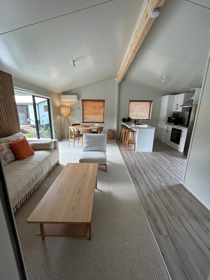 Private Lake @ Hidden Valley
2 Bedroom Lakeside - Mount Ruapehu