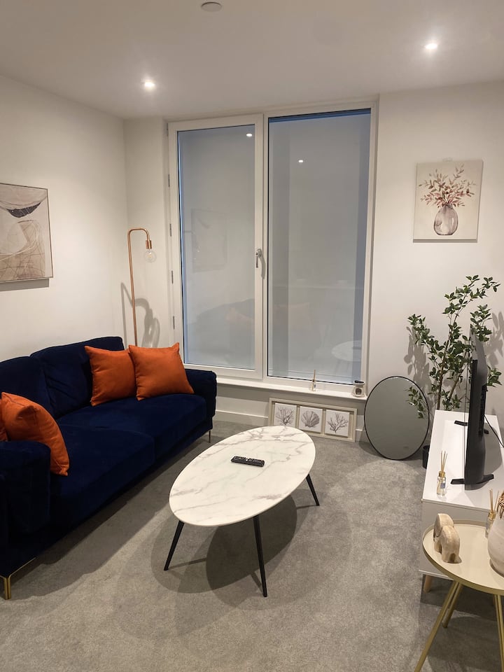 Central City Apartment | Free Parking |Cinema Room - Manchester